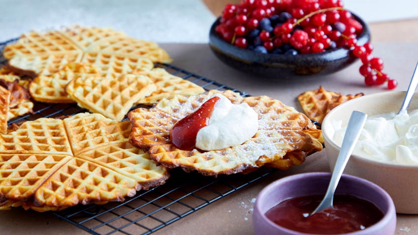 Klassiske vafler | Søde og sprøde - perfekt til hyggen | Se her!